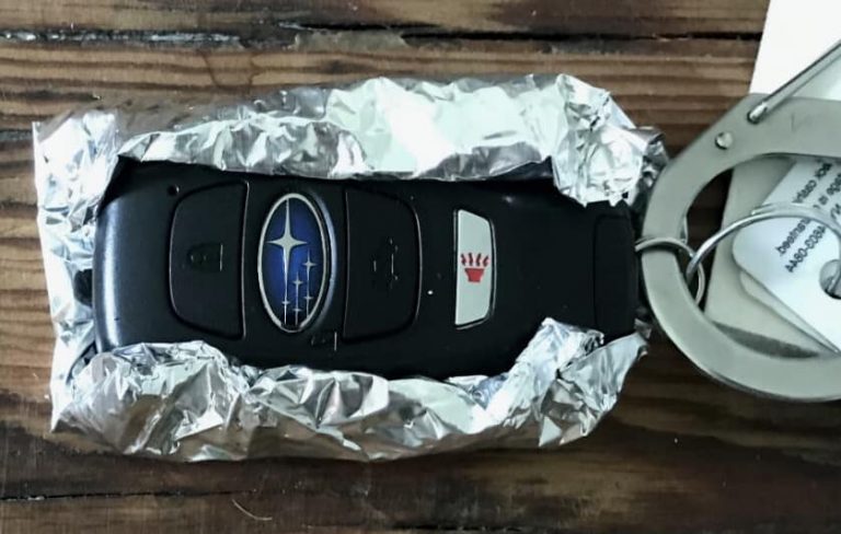 Here’s why you should always wrap your car keys in aluminium foil